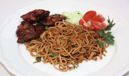 Surinaamse Bami met kipfilet